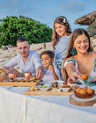 GG2GO | Food Delivery Service Aruba | Gianni's Group