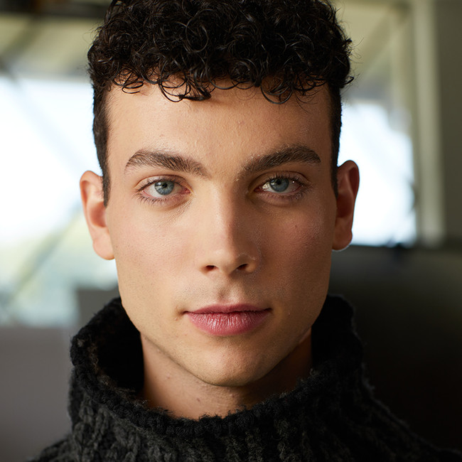 HEADSHOTS | Christoph Stocker