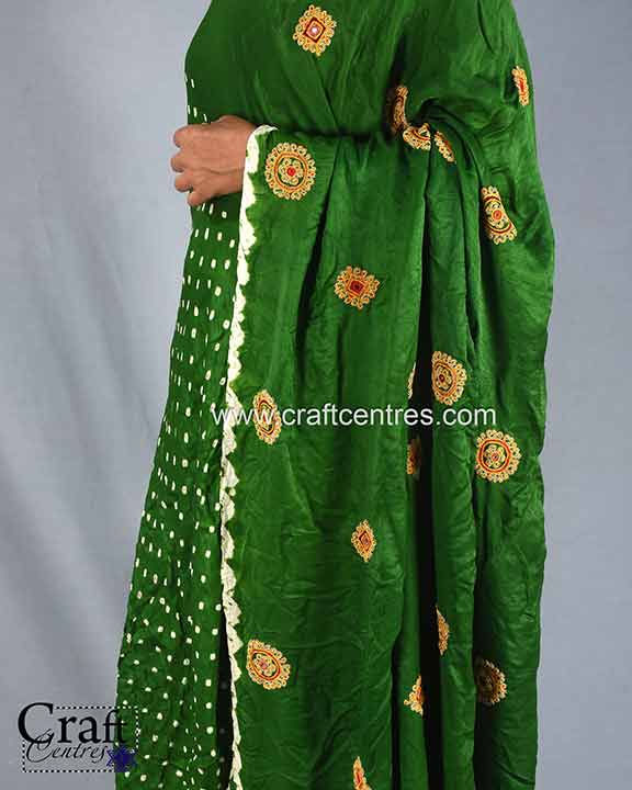 Kutch embroidery with bandhani saree | bhujodi saree