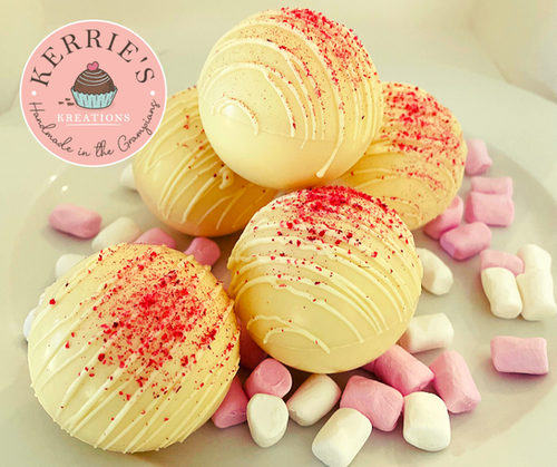 White Chocolate & Rasp Hot Chocolate Bomb | kerrieskreations