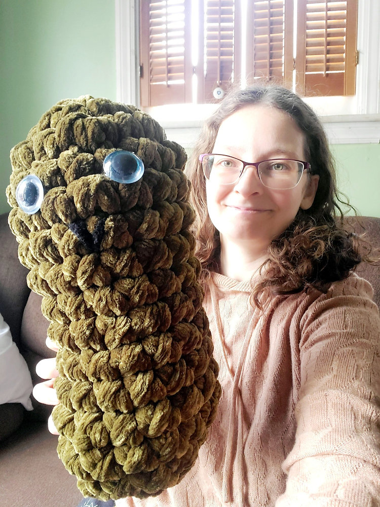 Crocheting a Giant Pickle: A Fun & Expensive Adventure!