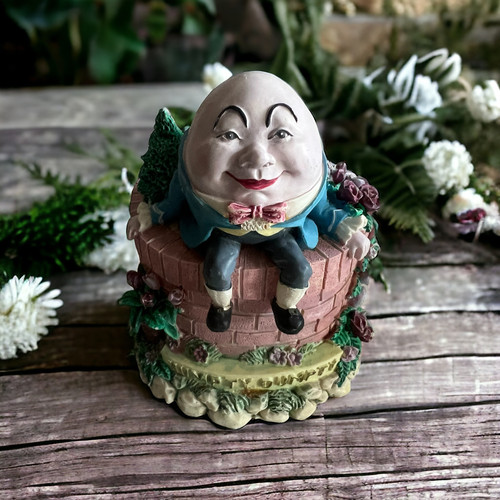 Vintage Money Box. Humpty Dumpty | Leeds Vintage House