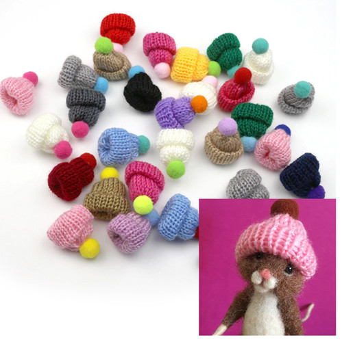 Mini Knitted Bobble Hat | Simply Felting