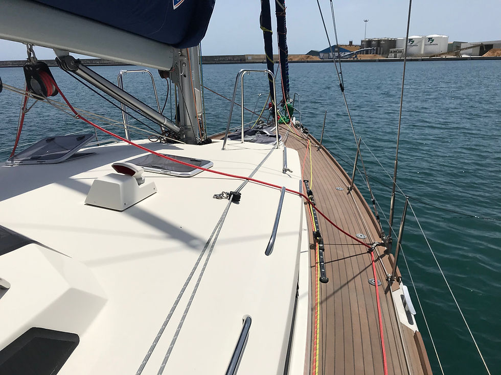 Chloe's Gennaker - Part #1 : Installation