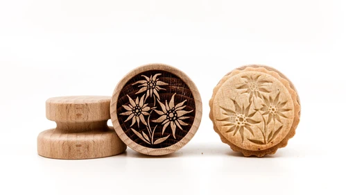 WSTP - 140 Wooden Edelweiss Cookie Stamp | springerlecookiemold