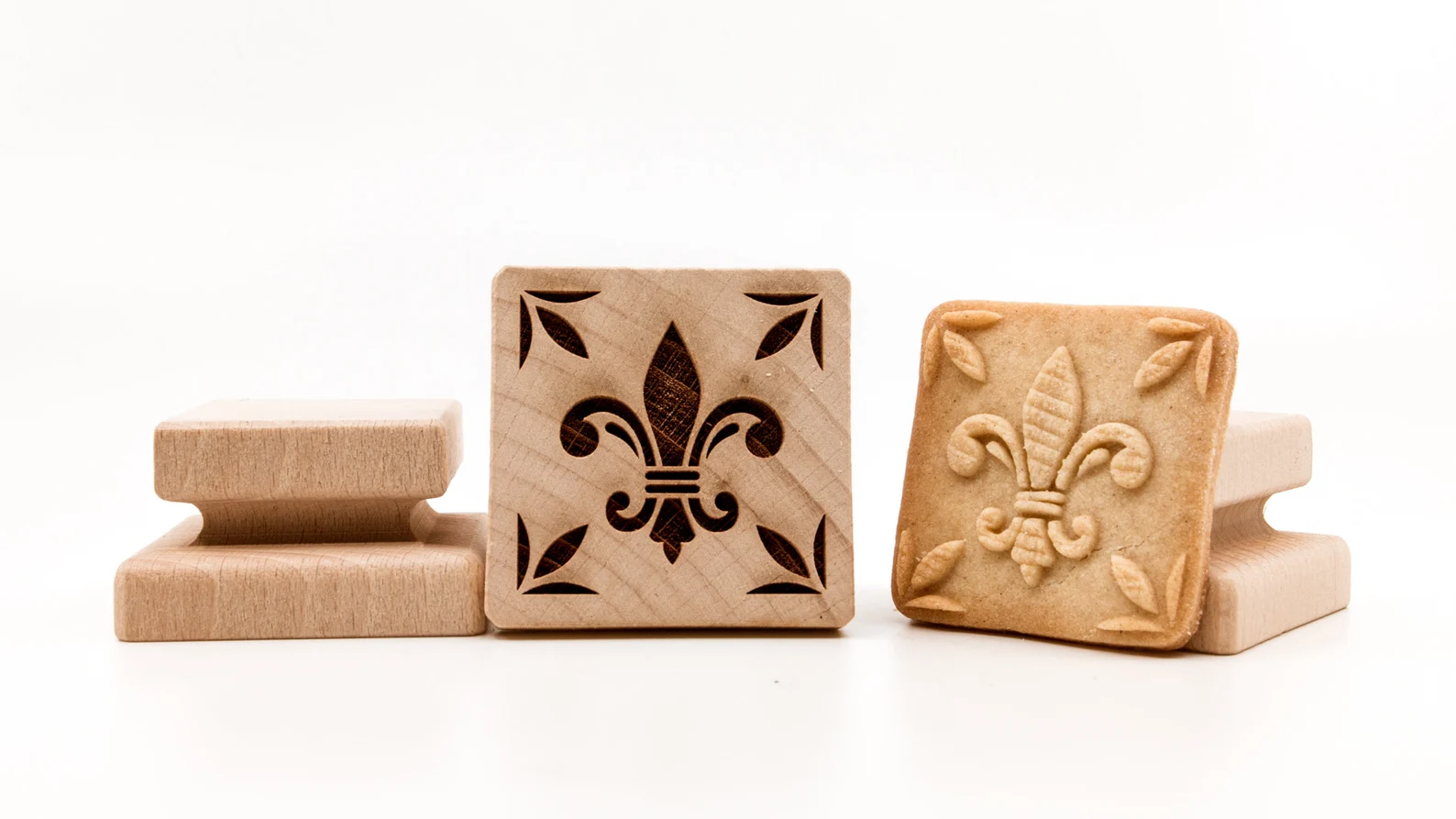 WSTP - S073 Wooden Fleur de Lis Cookie Stamp | springerlecookiemold