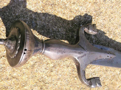 Late 1700's Indian Pulouar (Pulwar) sword | artandarms