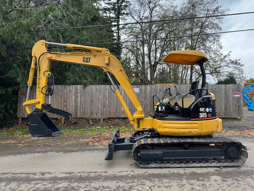 CAT 305 Excavator - 12K LBS - Hydraulic Thumb - | MWarehouse