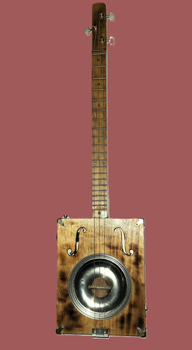 Resonator Box Guitar | OASIS