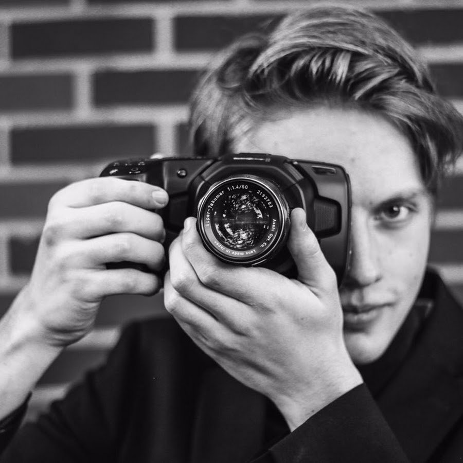 Colin Sanders | Every Frame A Pause