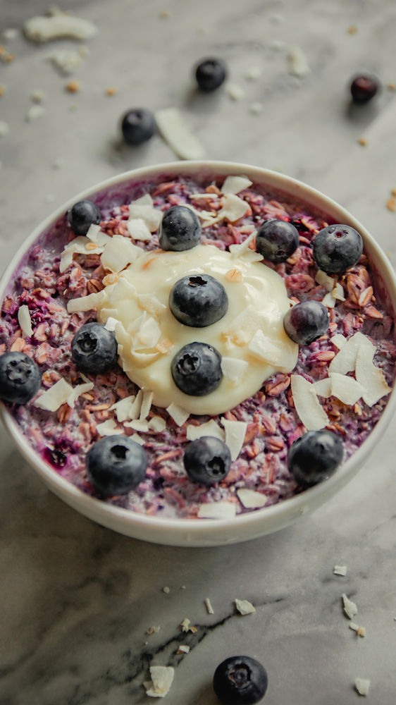 Kjøleskapsgrøt med blåbær