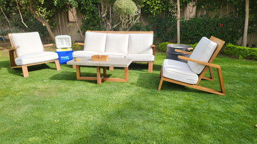 The Picnic Table Factory