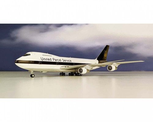 UPS Boeing 747-200F | Flight Deck Models
