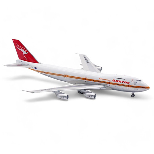Qantas Boeing 747-238BM "Koala Express" | Flight Deck Models