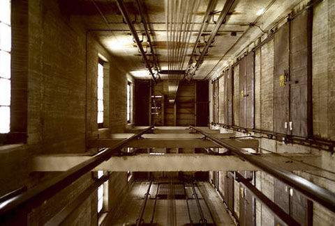 Elevator Hydraulic Systems in Chicago, IL