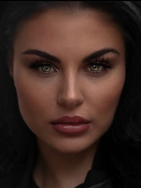 IZUNIA MOTYL PORTFOLIO | TXMModels.com