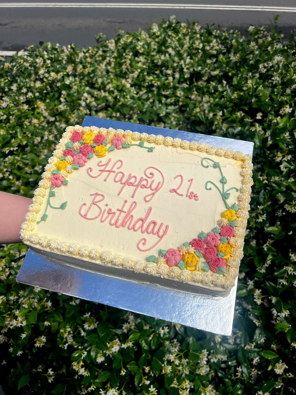 Order Custom Cakes | decadence cakes