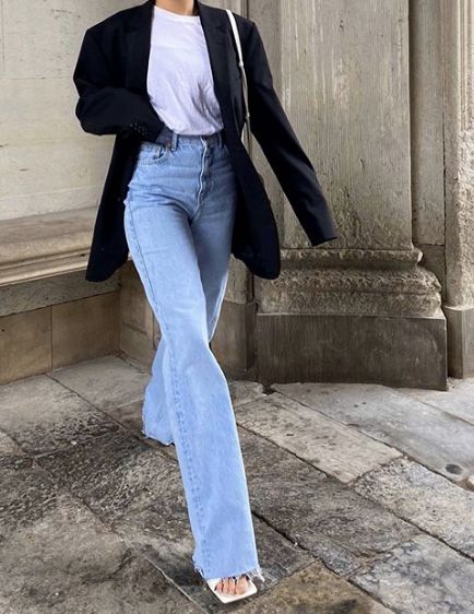 3 Pose Ideas to POP OFF on Instagram