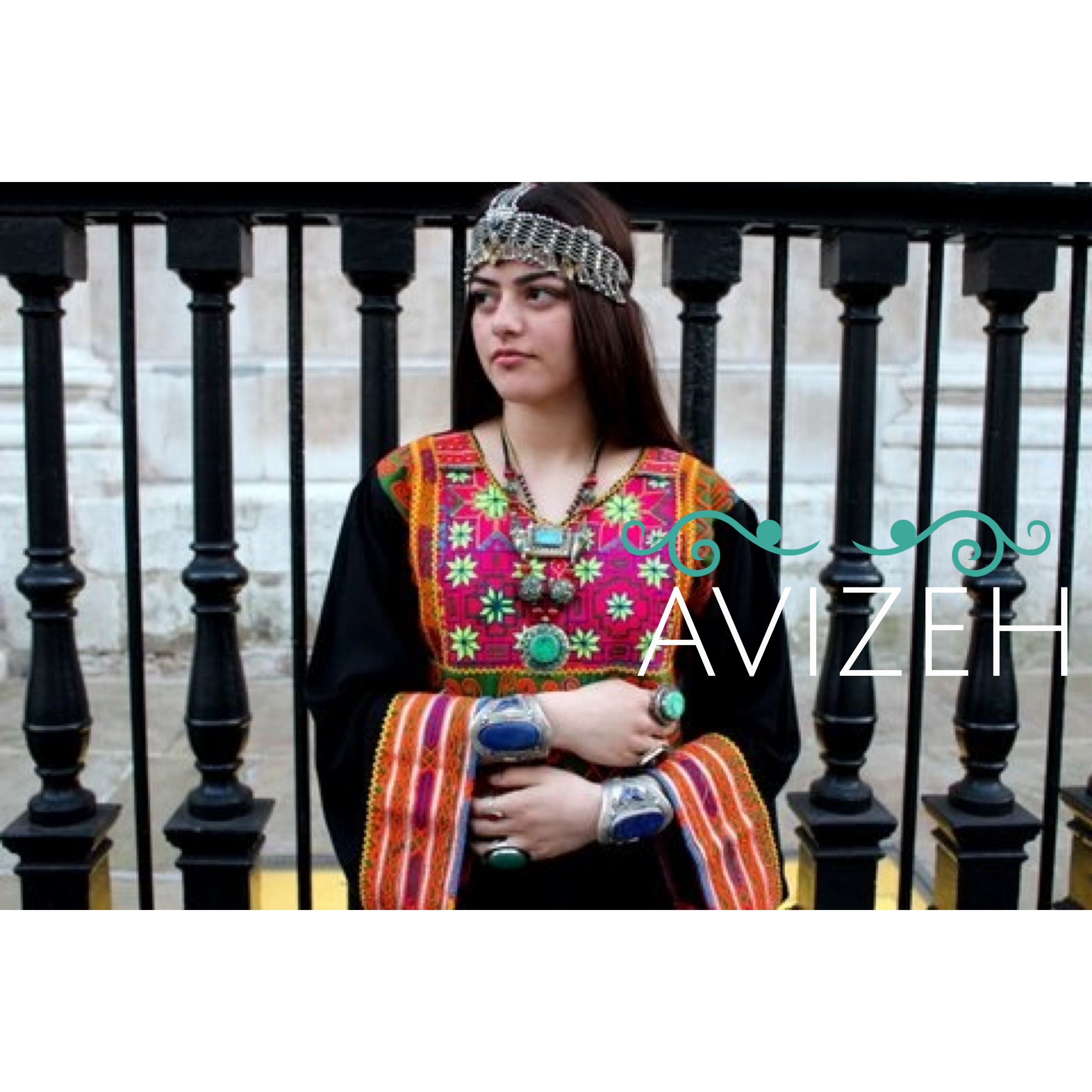 AVIZEH Collection