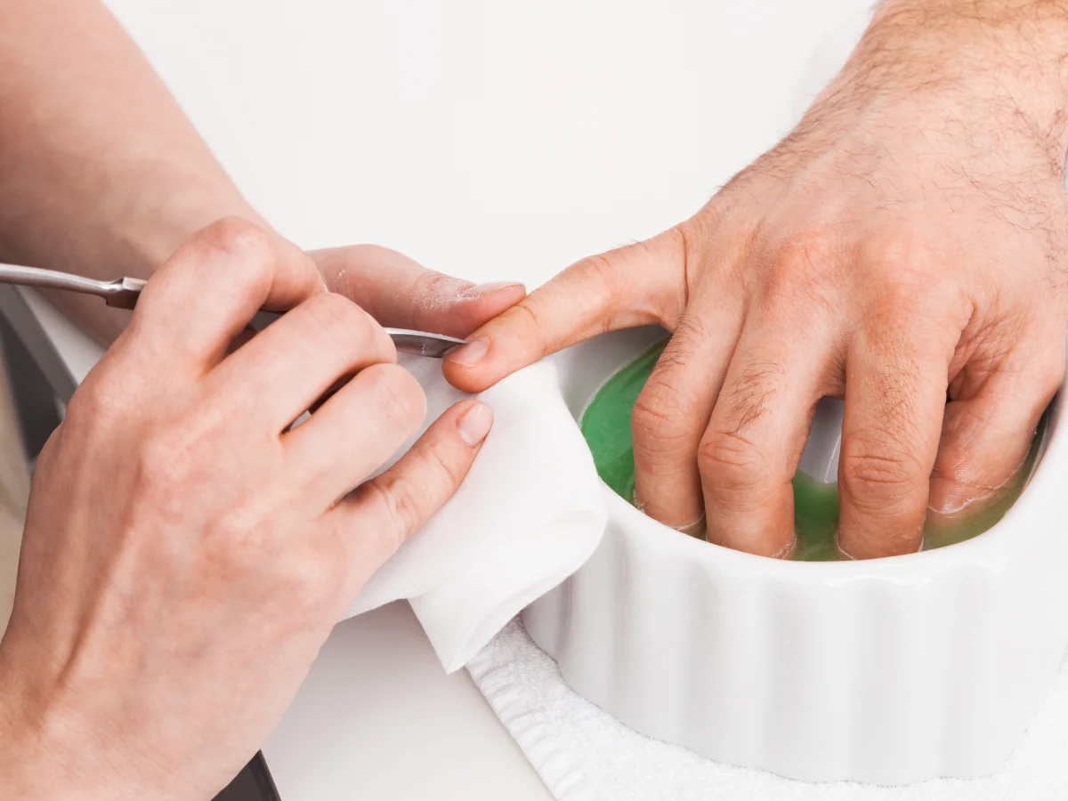 Male Manicure: The Trend That's Taking Guys by Storm!