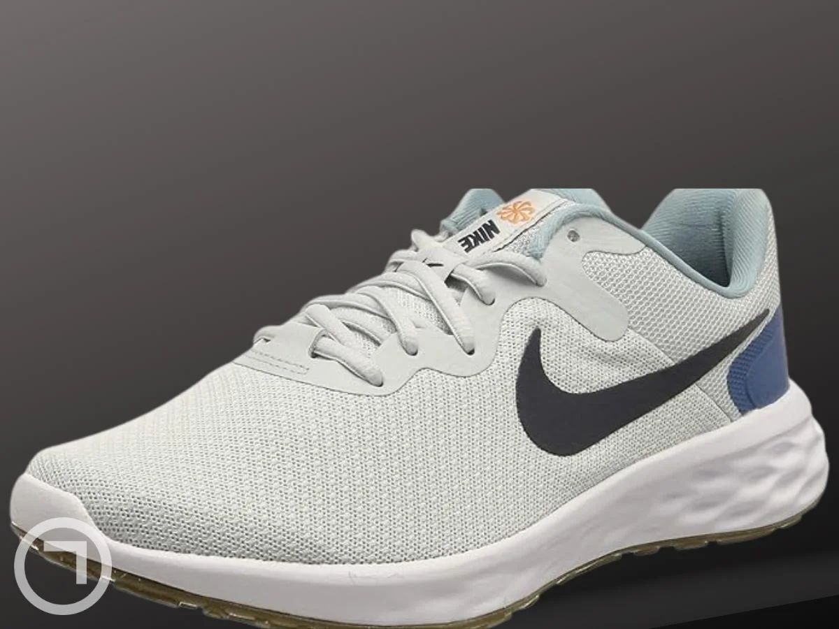 Let's build your running kit: essential for running men