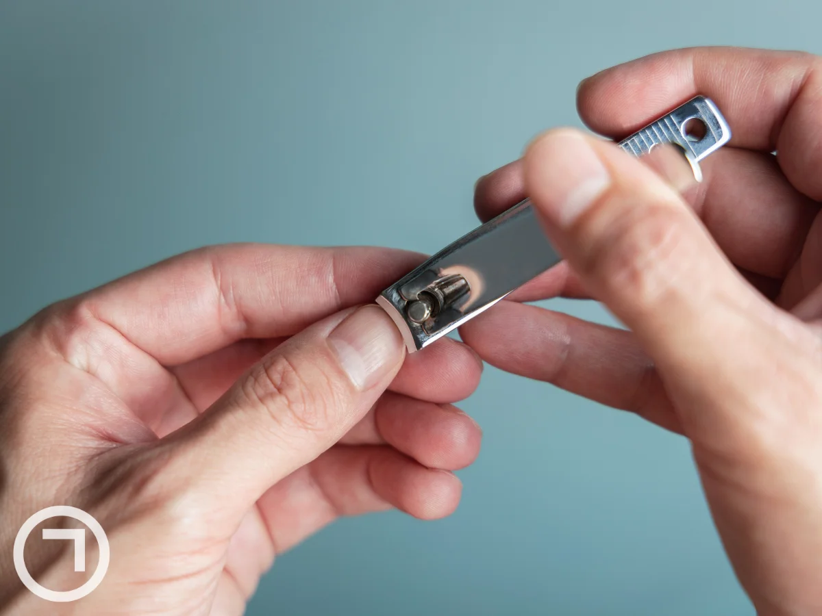 Male Manicure: The Trend That's Taking Guys by Storm!