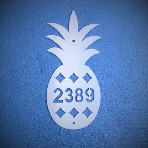 Pineapple House Numbers | Metal Latitude