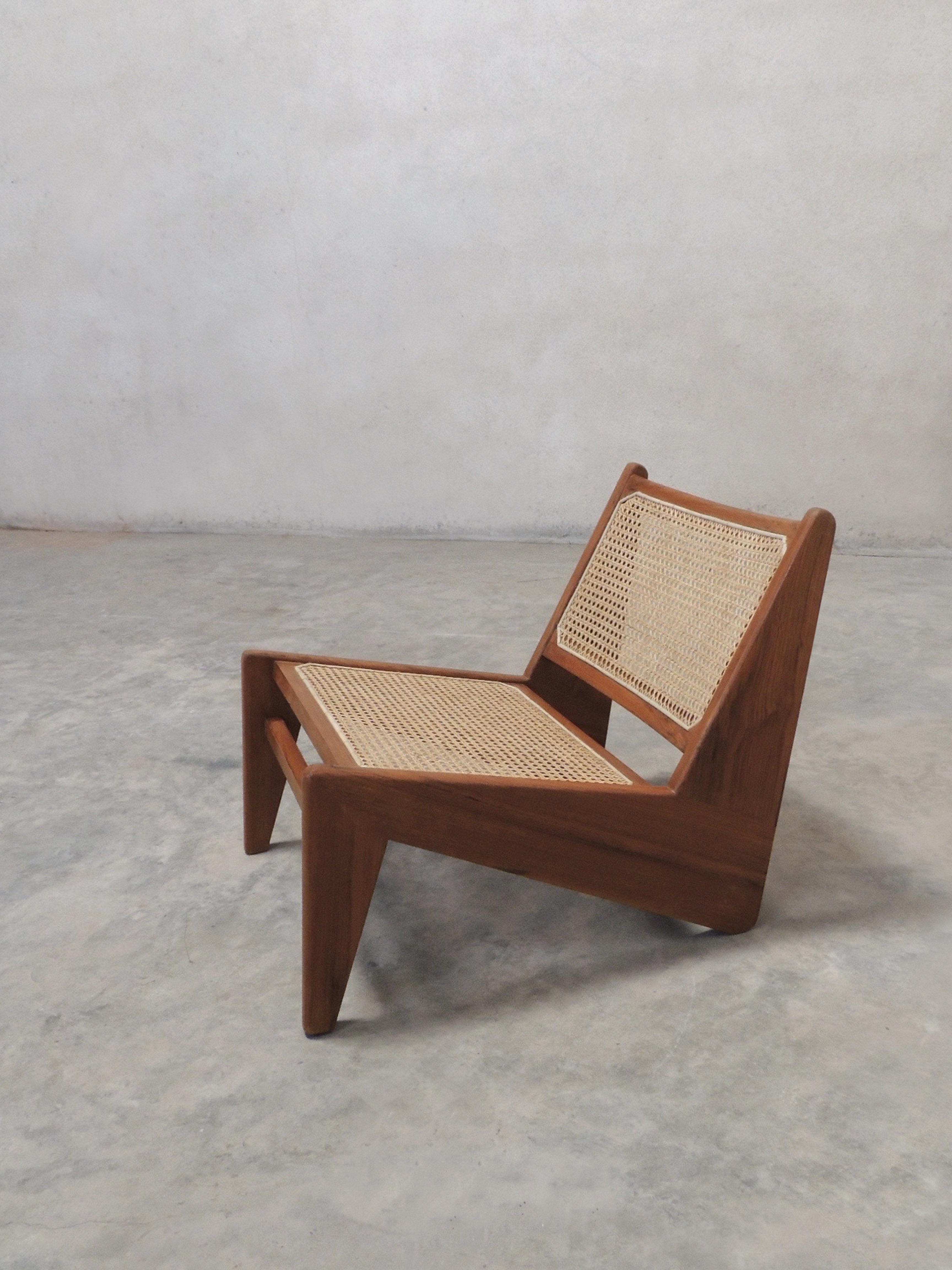 Kangaroo Chair | IGLOO HOMEWARE