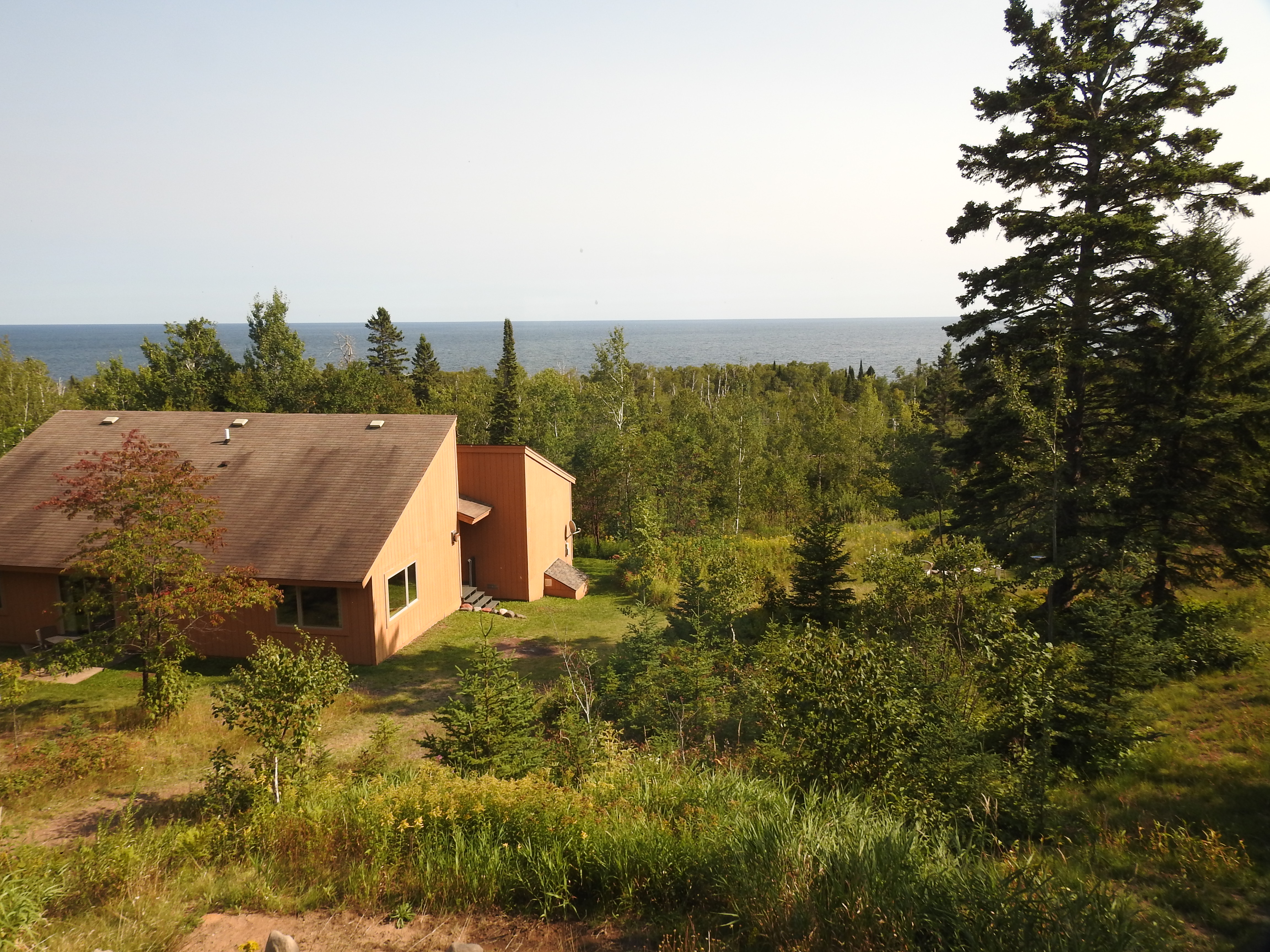 North Shore MN Lodging | Schroeder | Superior Ridge Resort Motel