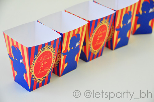 10 Snow White Birthday Tissue Boxes | letspartybh