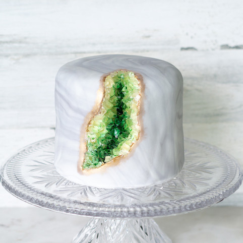 Wedding desserts | New Hampshire | Vivienne's Petite Parisian Pastries