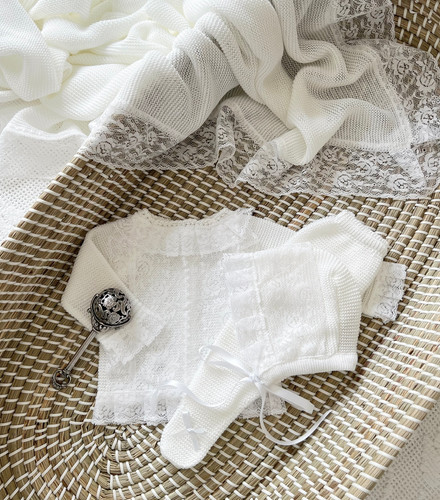 Valvori ~ in white | bellaandlucella
