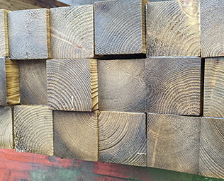 ex100x100 Planed Tanalised Posts | Gillsons Timber