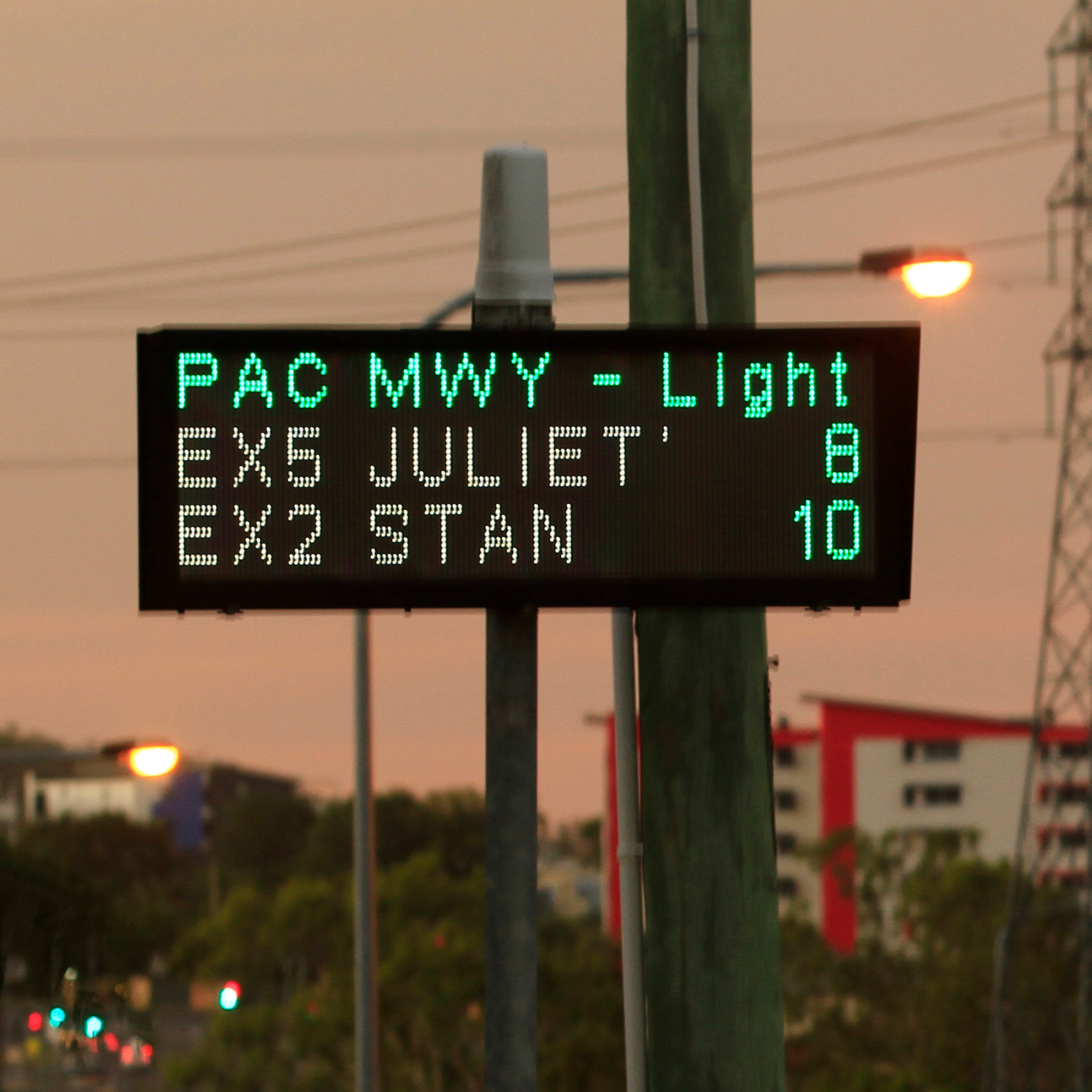 RAMP CONTROL SIGNAGE TYPE 3 (RC3)