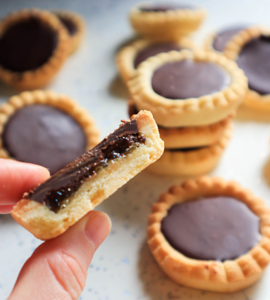 Choco-ades Recipe: The Retro NZ Biscuit