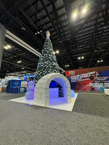30' Igloo Bar Tree | Dankeninc