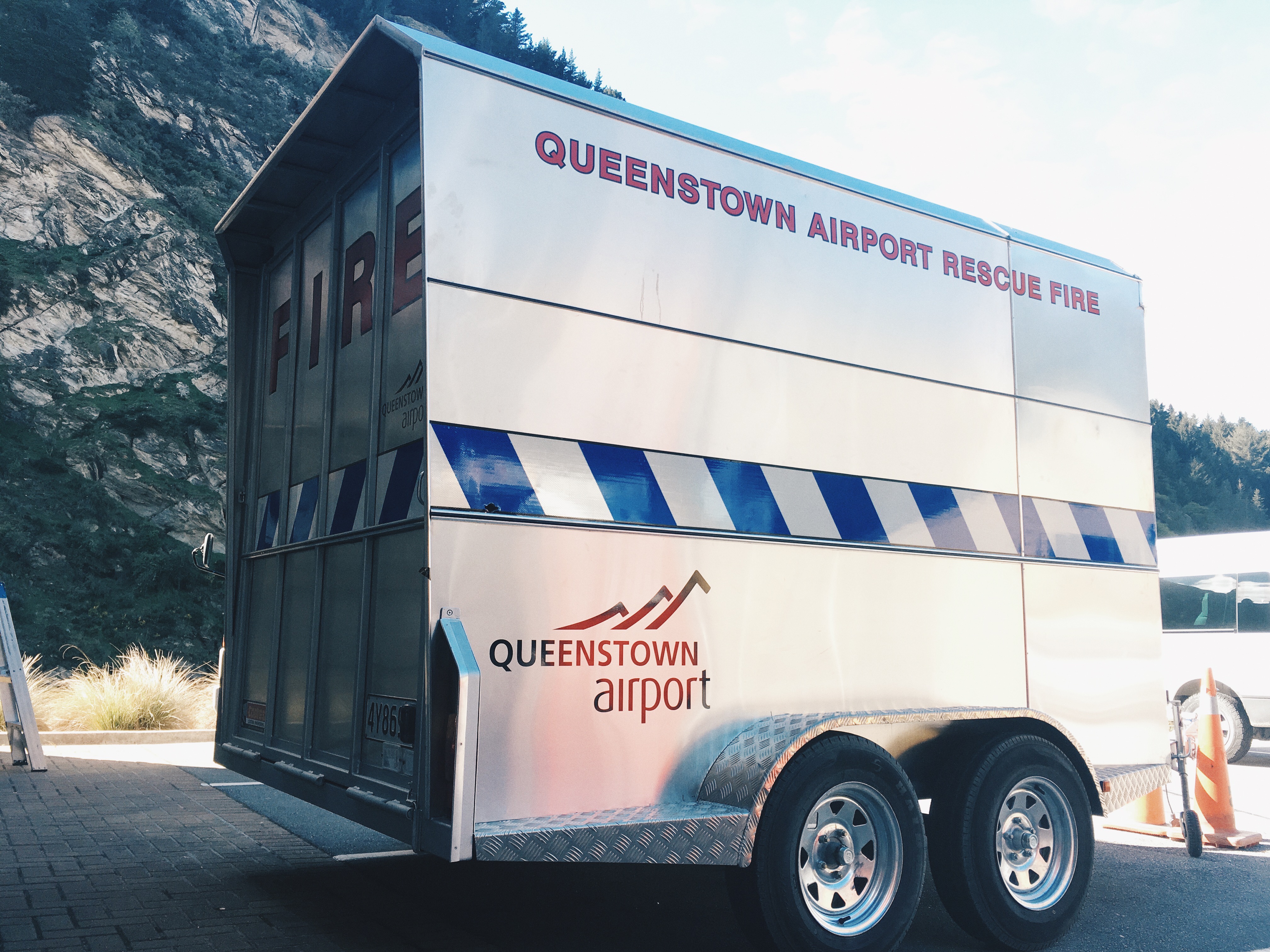 Queenstown Signs – Design, Signwriters, Vehicles, Installations