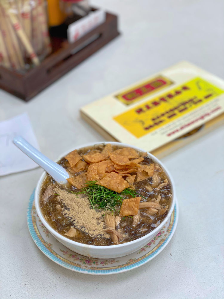 Snake Feast in Hong Kong, Shia Wong Fun