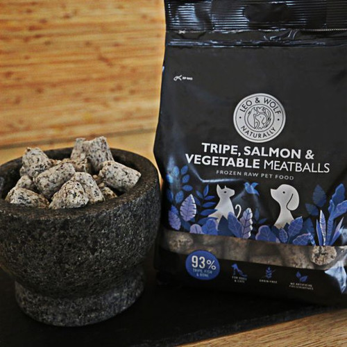 Leo & Wolf Meatballs Tripe, Salmon & Veg Dog/Cat Food | Windmill Pet