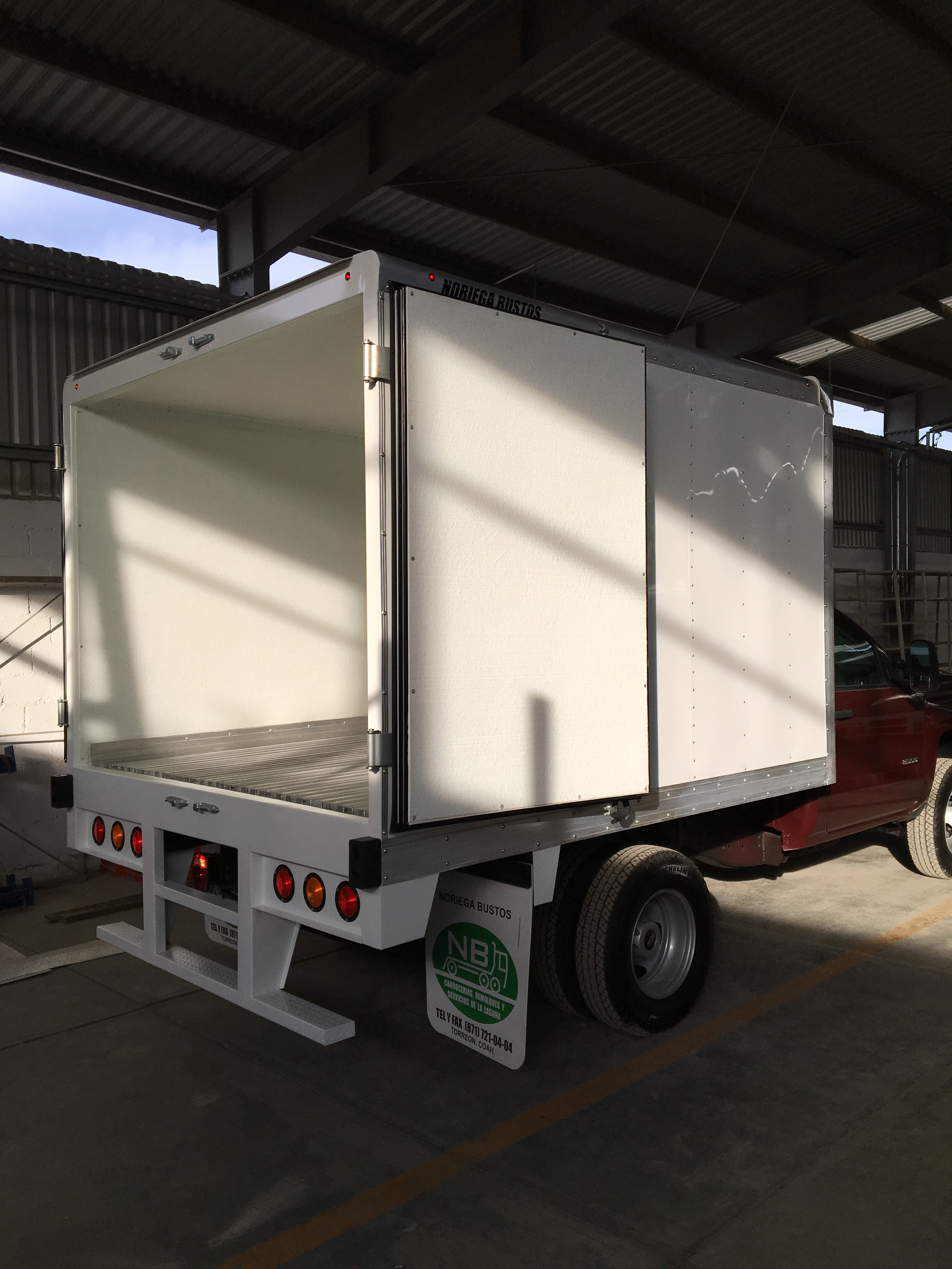 CAJA REFRIGERADA | NB CARROCERIAS | TORREON