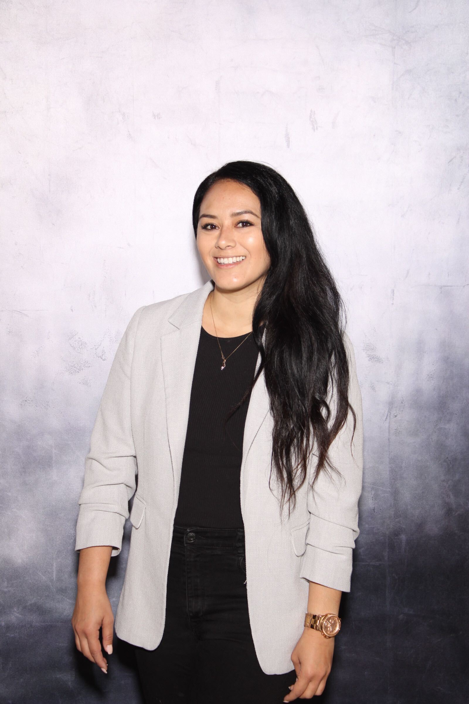 Ex Gonzaga Volleyball Player Finds Her Identity Helping Other Athletes