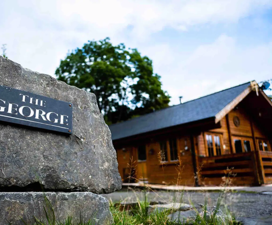 The George- Log Cabin with hot tub in wales | LogCabinHolidays