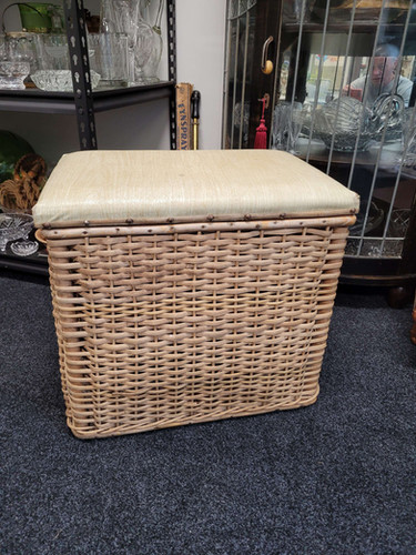 Vintage cane hamper with vinyl seat | My Site