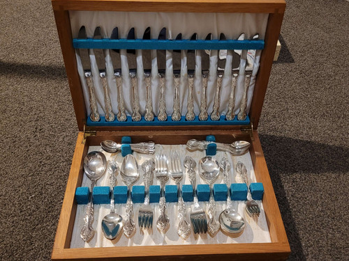 Lovely Rodd silverware canteen | My Site