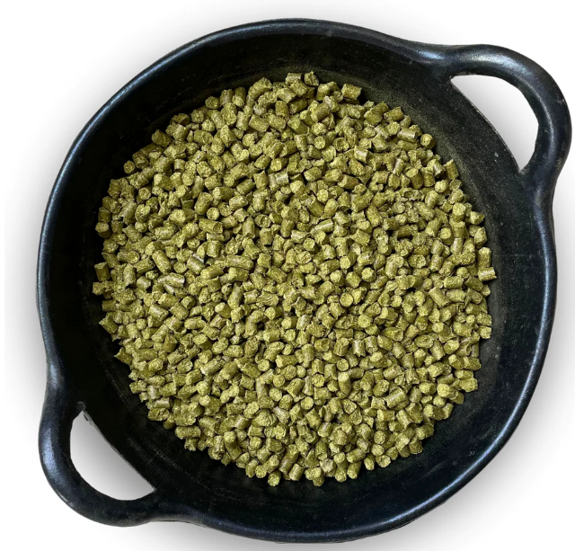 STABLE FEED | Heartsong Equestrian Center