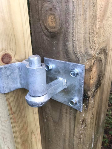 4 inch by 4 inch Galvanised Hook on Plates - 19mm Pin | Gate Fittings ...