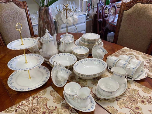 Royal Albert Memory Lane bone china Like New | Kapok Furniture