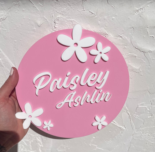 Circle with Name and Picture (Acrylic) | Gold Craft Designs 1