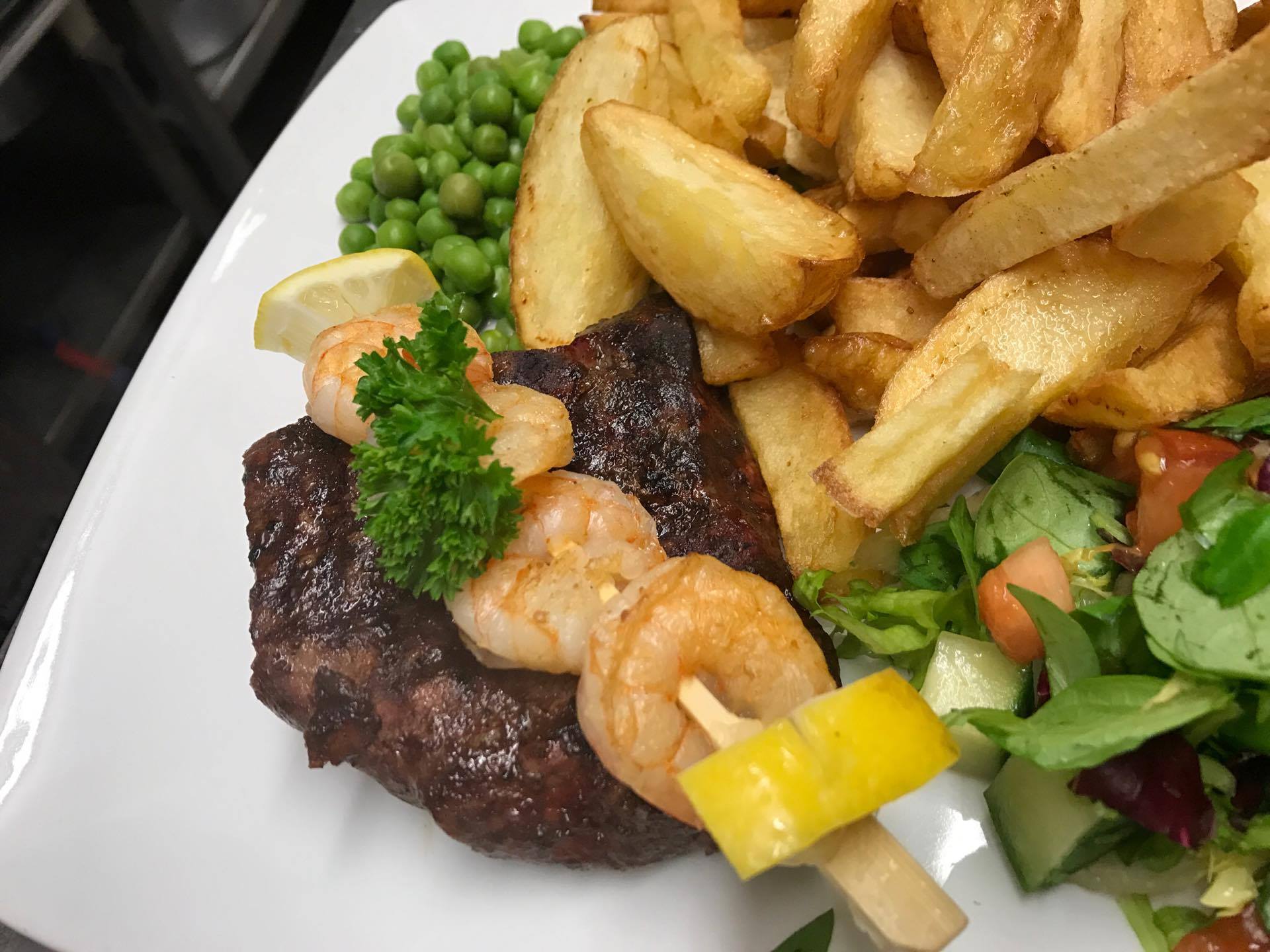 Great food, Sunday carvery and ales!