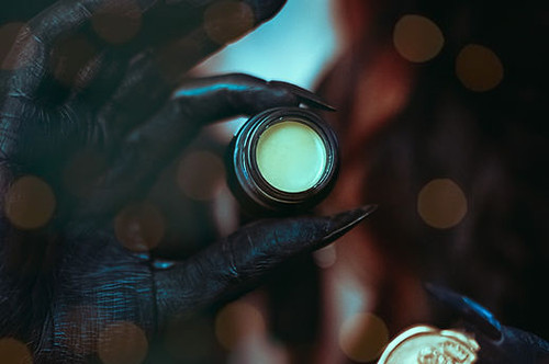 SOLID PERFUME | Mirall Bruja